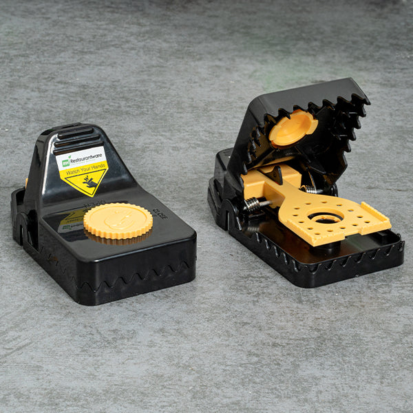 Pest Control, Mouse Traps & Fly Traps