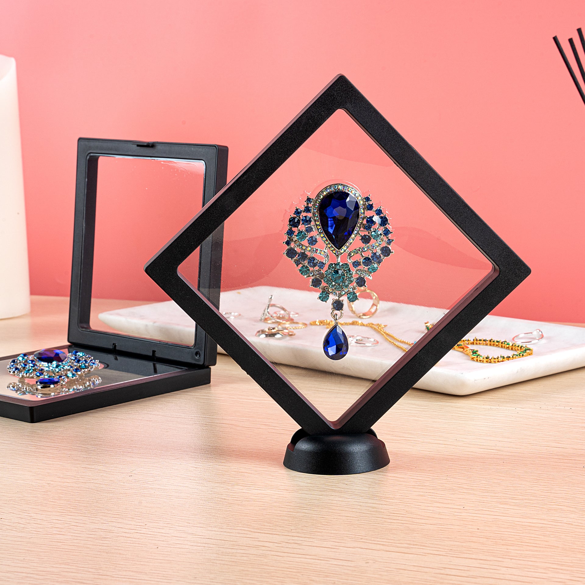 Display Tek Square Black Plastic 3D Floating Display Case - 5 1/2" x 5 ...